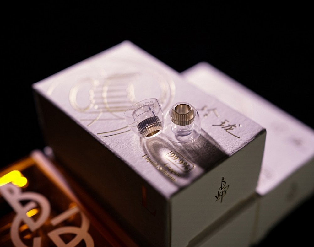 BGVP B11 จุกหูฟังซิลิโคนเหลว ท่อนำเสียงทองแดง - JABEN